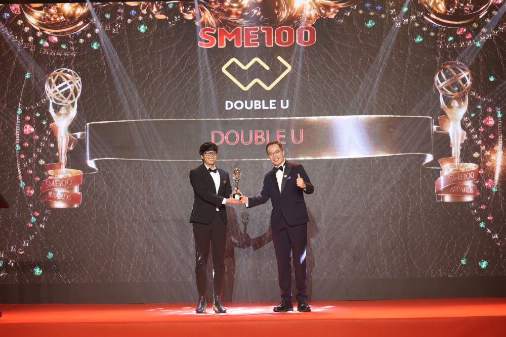 Double U - agency của gần 50 nghệ sĩ - nhận Giải thưởng SME100 Awards 2022 - VietDaily | Tin tức ...